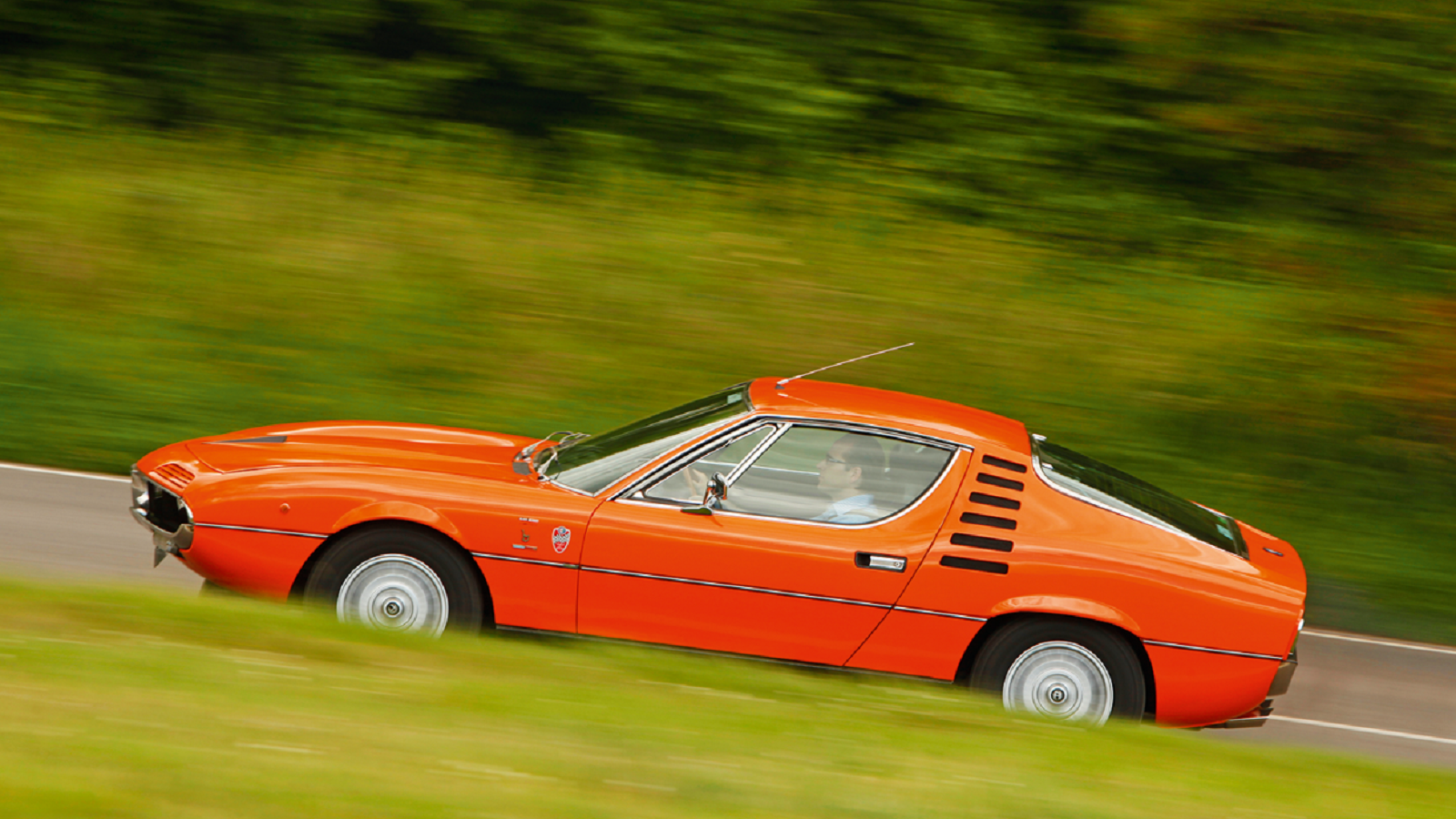 25 important Alfa Romeo coupés | Classic & Sports Car