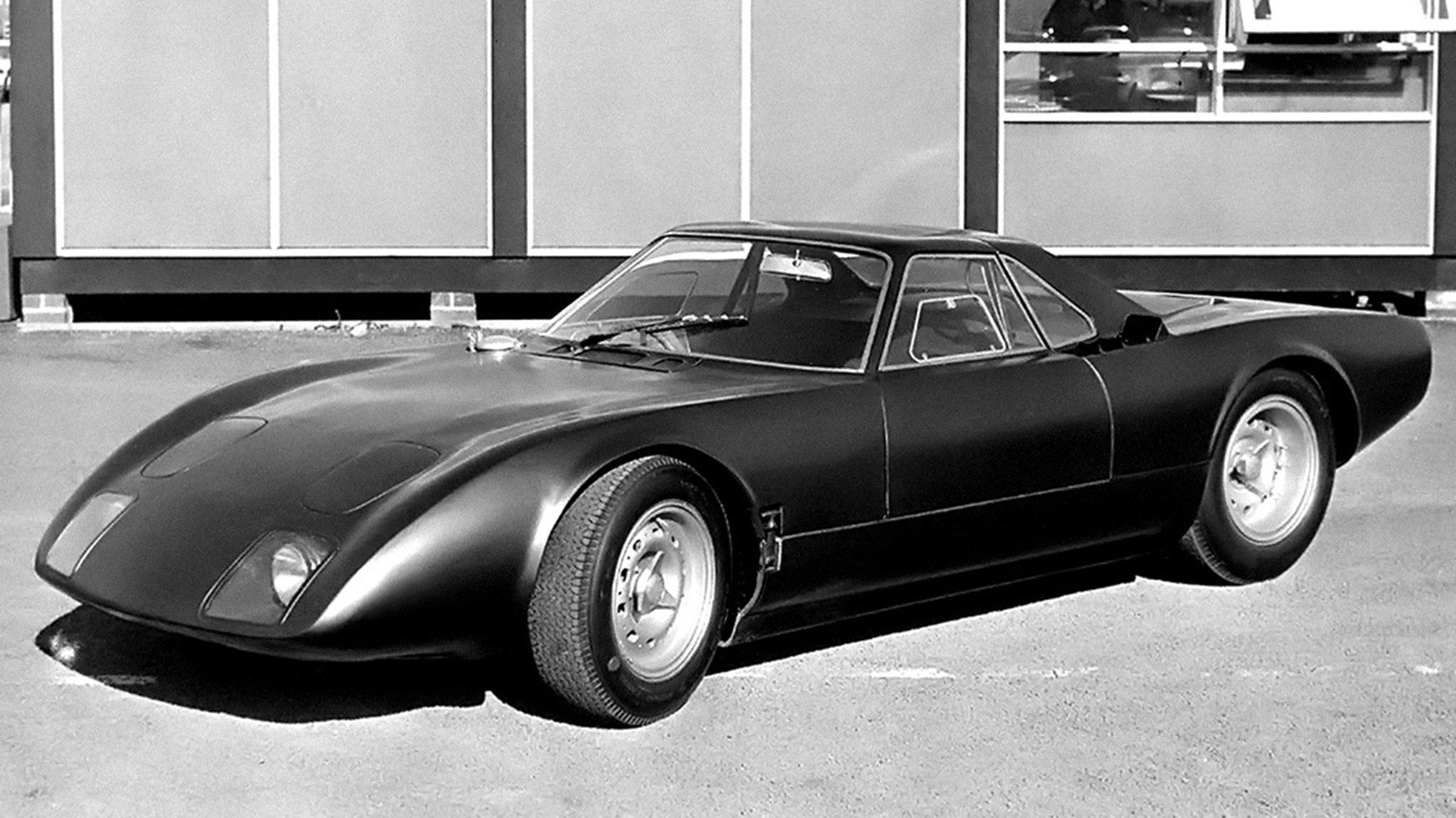 18 classics designed by William Towns | Classic & Sports Car